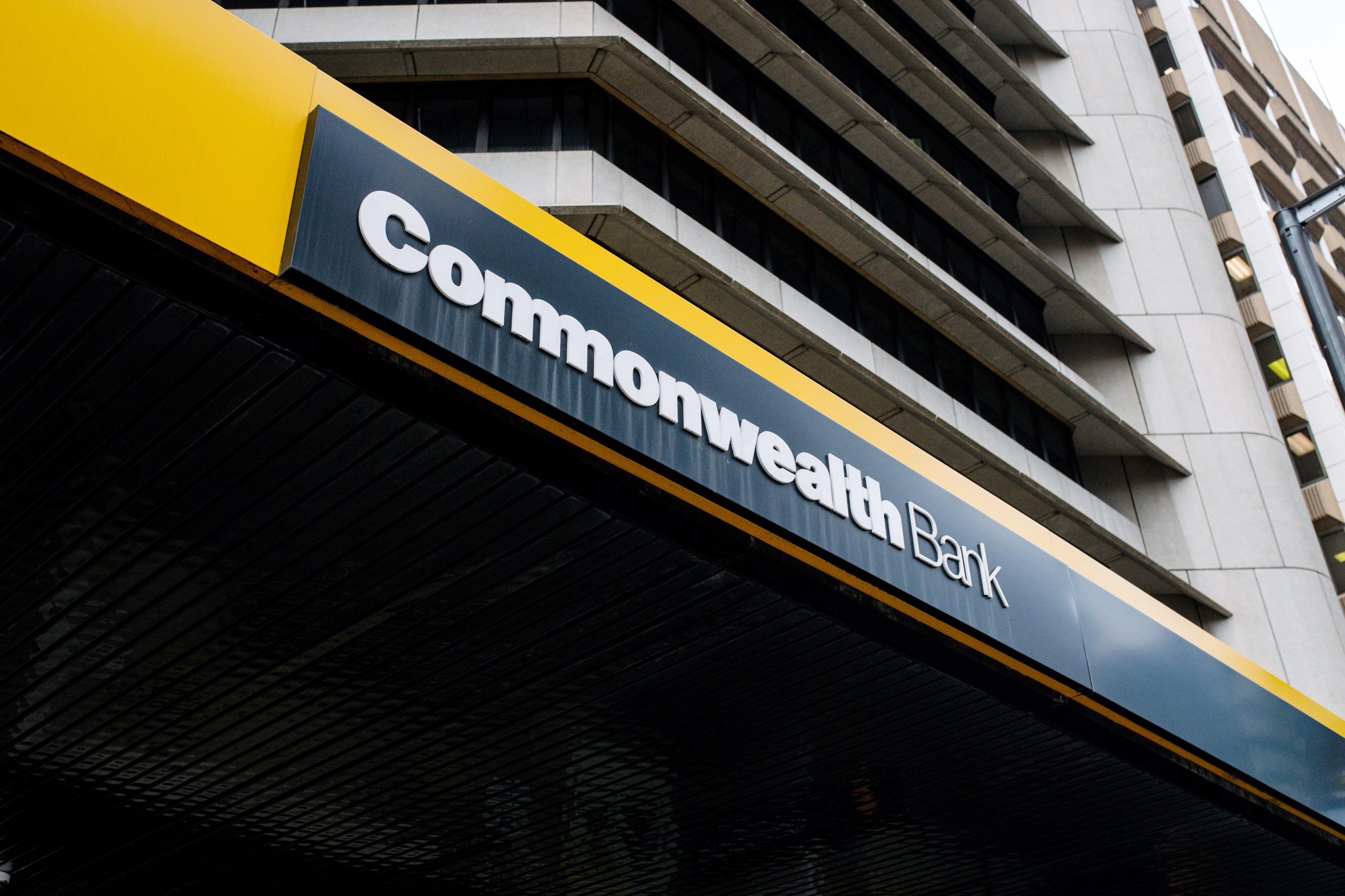 CBA數分行櫃台不能取現金 專家稱太依賴互聯網風險大 - Australian Chinese Daily 澳洲新聞